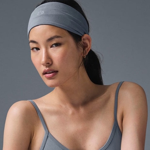 ALO Yoga | Accessories | Alo Yoga Performance Conquer Headband | Poshmark